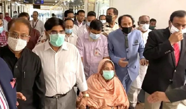 Rowshan Ershad returns home