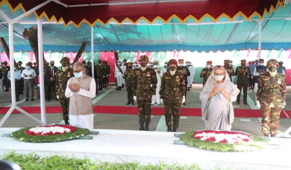President, PM pay homage to Bangabandhu at Tungipara
