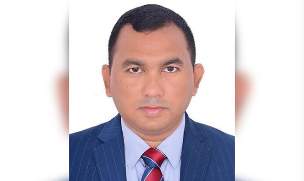 চাঁদা না পেয়ে ব্যবসায়ীকে কোপালেন যুবদল নেতা
