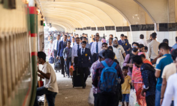 Office goers started returning to the capital