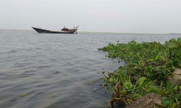 River water rises in Jhalokathi due to low pressure