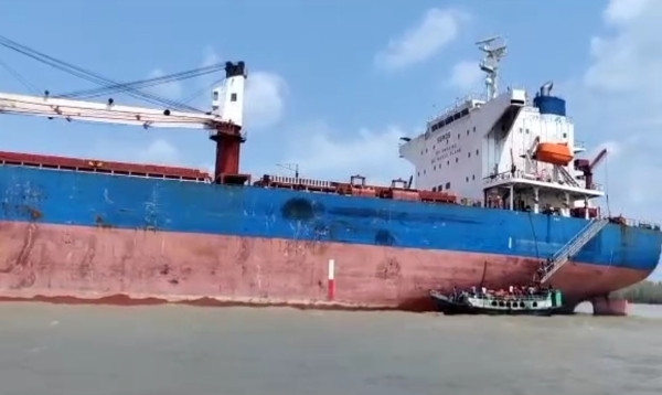 Rampal Power Plant: Chinese ship reaches Mongla with coal