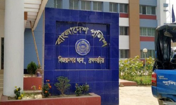 ব্রাহ্মণবাড়িয়ায় ভাইকে কুপিয়ে হত্যা করলেন ছোট ‍২ ভাই